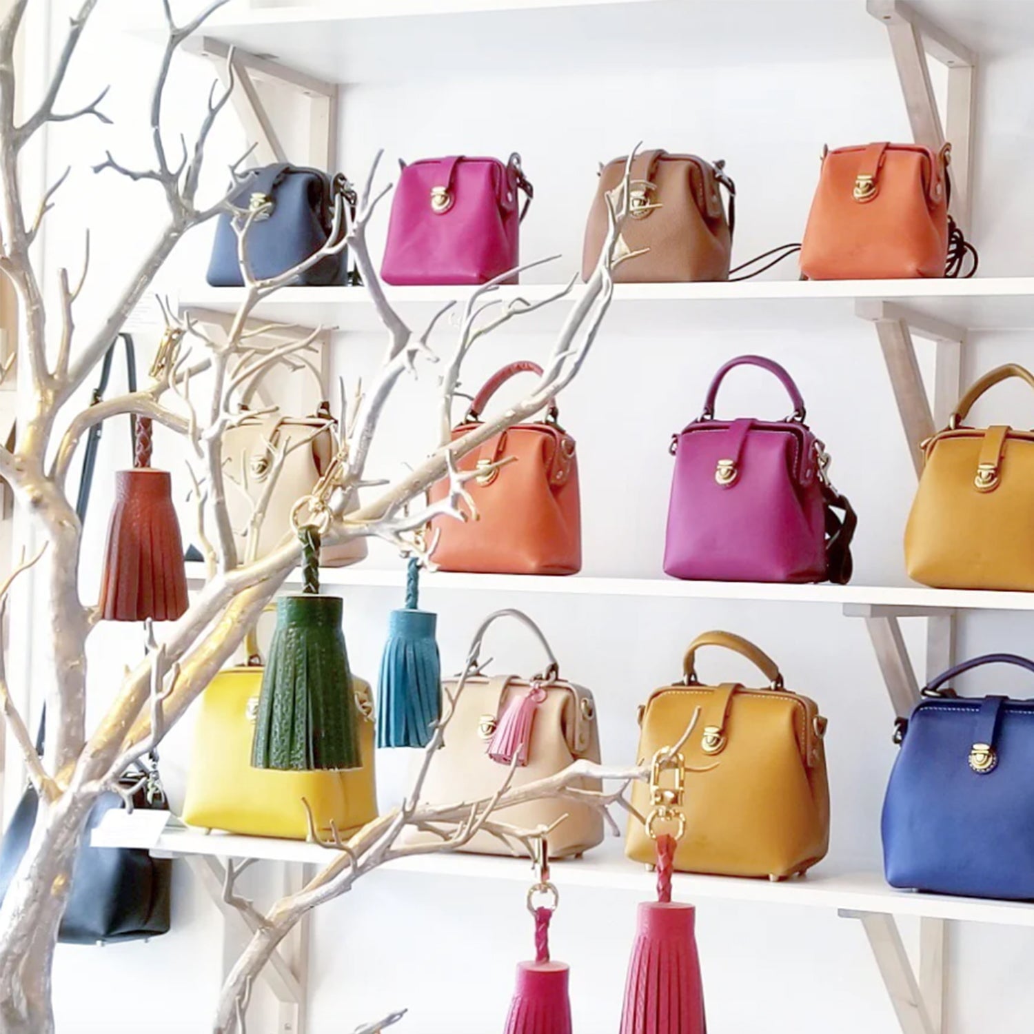 Introducing Uppdoo: Leather Bags Handcrafted in Toronto – heel boy