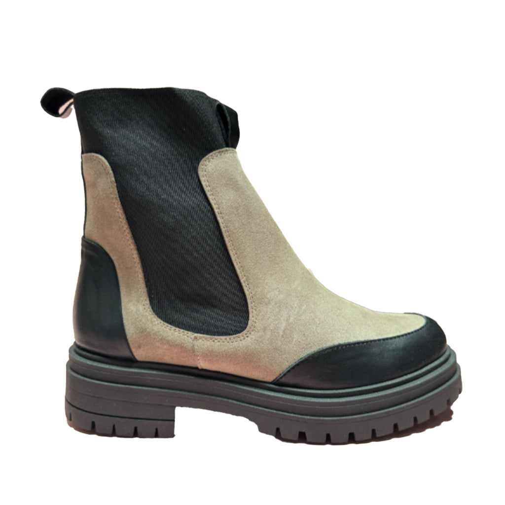 David Tyler Women's LOU 044 Boot in Black/Cafe – heel boy